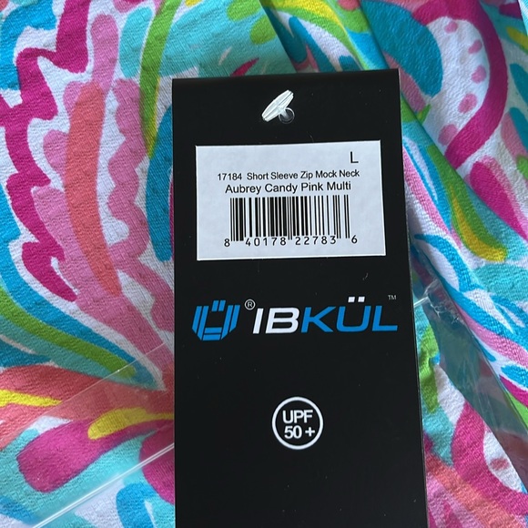 IBKUL | Tops | Ibkul Short Sleeve Zip Mock Neck Top In Aubrey Candy ...